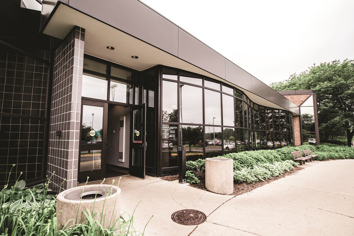 Blood Drive at Courts Plus | Elmhurst Park District